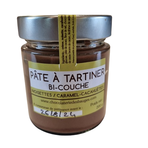 Pâte à tartiner bicouche à la noisette, caramel-cacahuètes